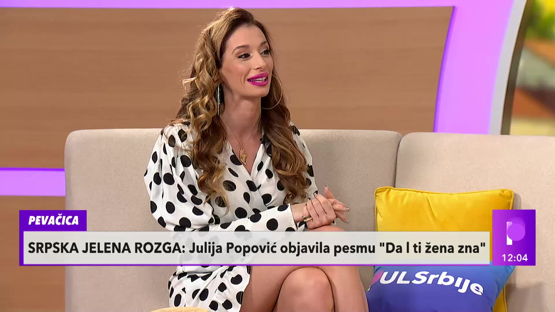 PEVAČICA IMA 2 IMENA: Nestala je sa scene, a sada se vraća ...