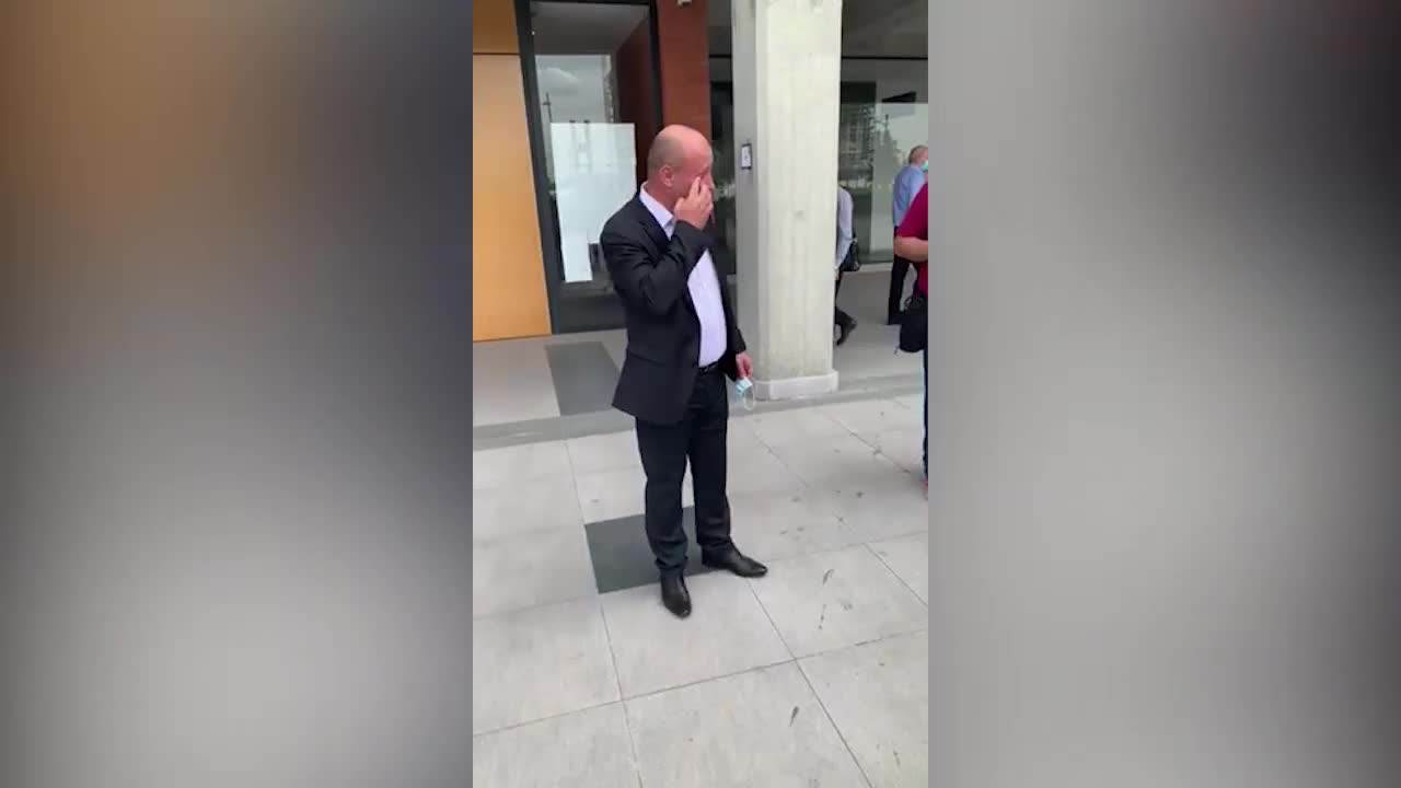 LJUPKIN SIMKE BIO U SUDU ZBOG LJUBAVI PA NALETEO PRAVO NA KAMERE Dođite ...