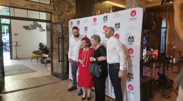 Marko Rokvić sa Aleksandrom Sofronijevićem na promociji albuma Jasne ...